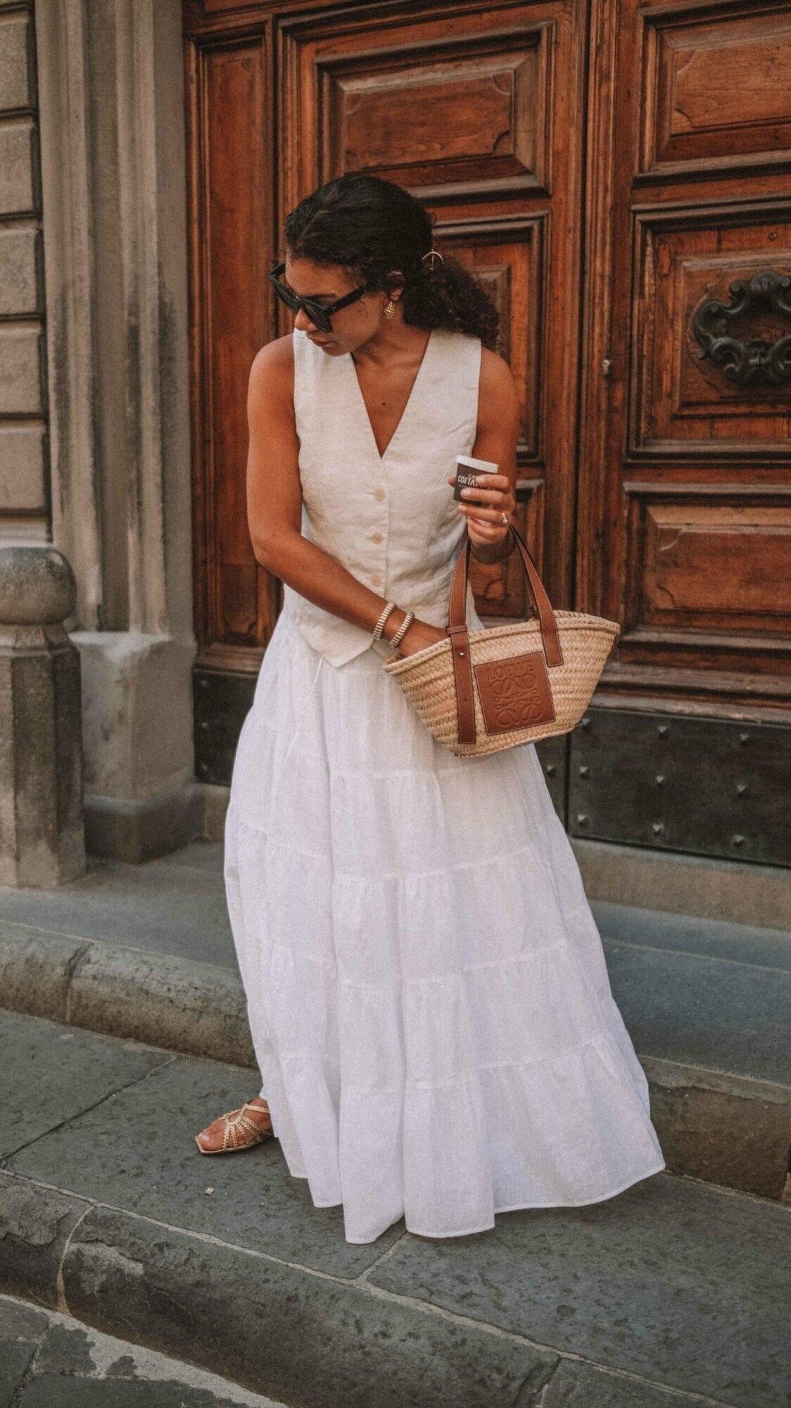 35 Italy Outfits That Are the Epitome of European Chic - MY CHIC OBSESSION
