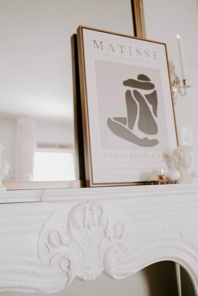 7 Creative Ways to Display Living Room Paintings - MY CHIC OBSESSION