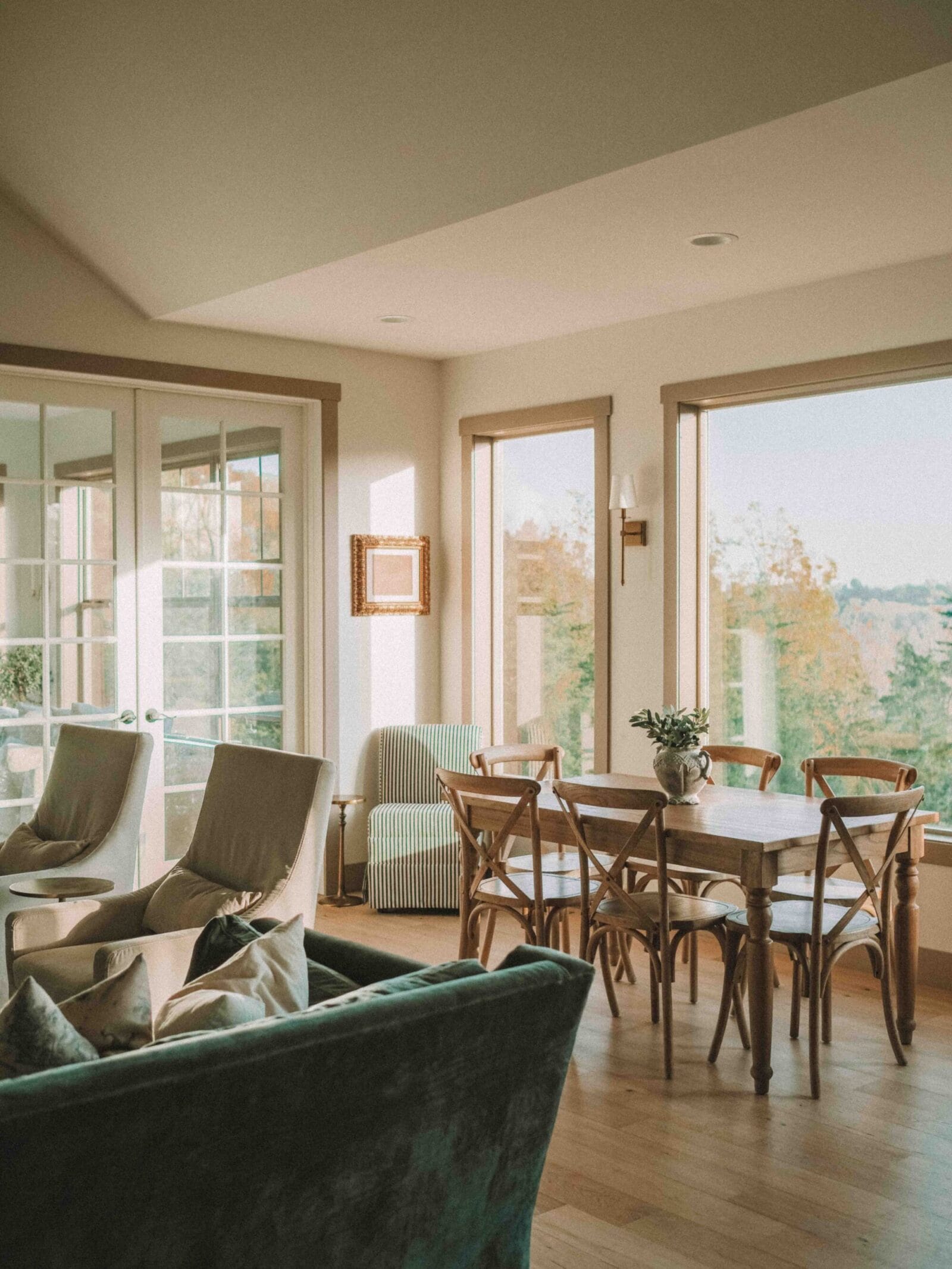 How to Divide a Living Room and Dining Room Combo in an Open Floor Plan ...